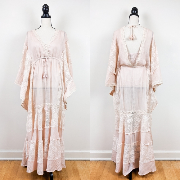 Blue Boheme | Dresses | Last Nwt Blue Boheme Jenny Lace Maxi In Apricot ...
